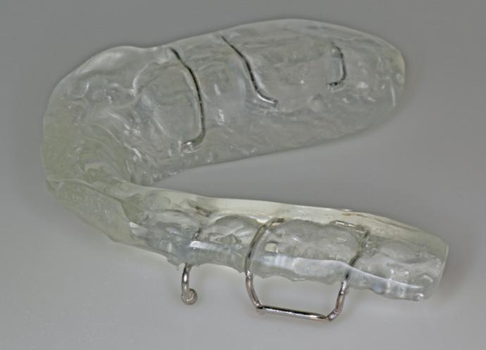 Antiknarsplaatje (opbeetplaat) | Jeroen Bosch Ziekenhuis